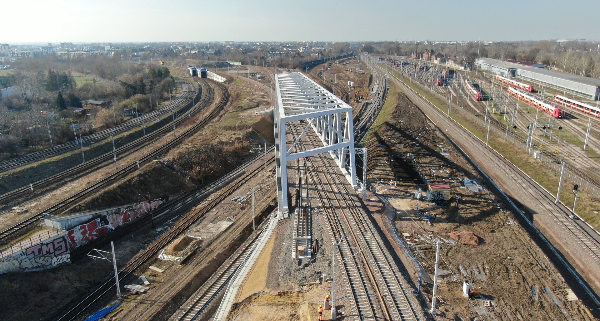 Nowy wiadukt na Warszawie Zachodniej połączy linie radomską i obwodową - PKP Polskie Linie ...