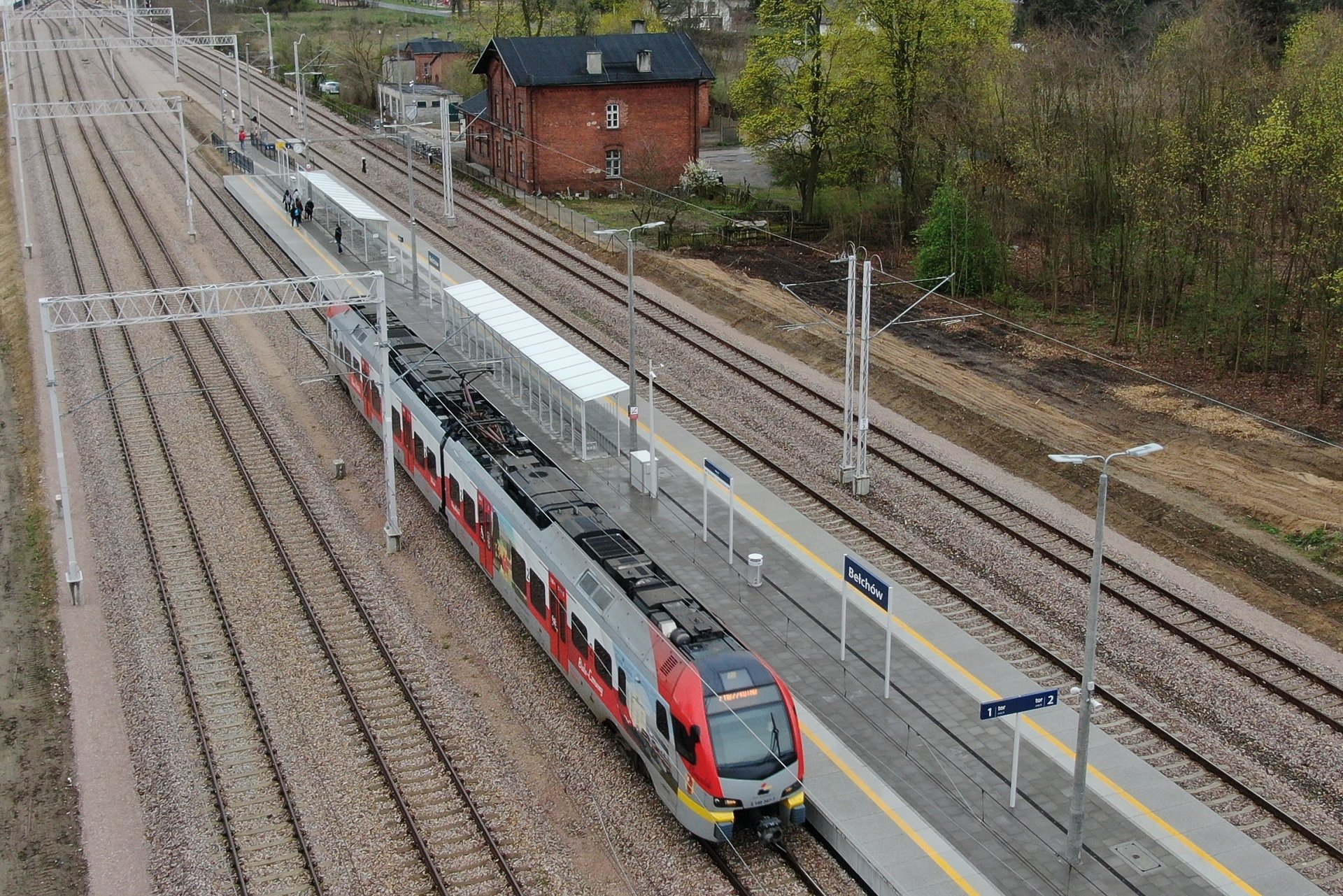 Wygodniejsze podróże i lepszy przewóz towarów na trasie Skierniewice ...