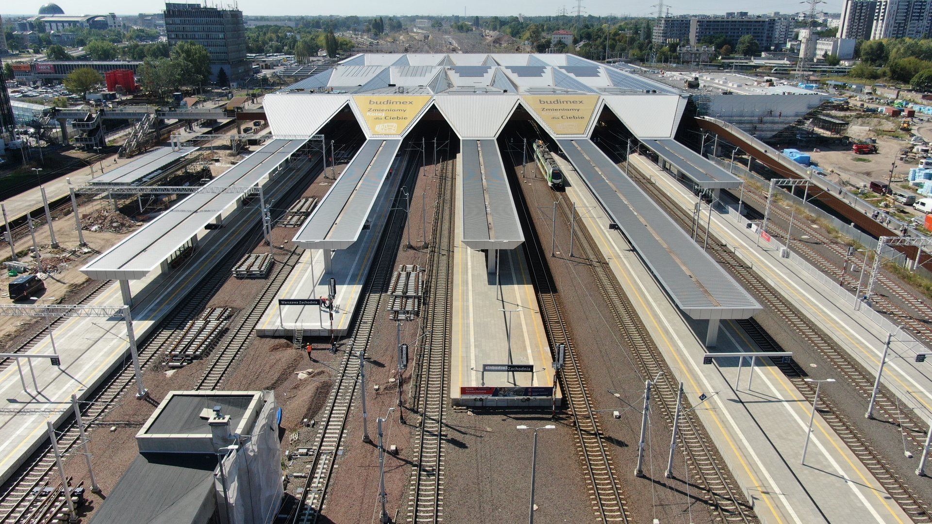 Warszawa Zachodnia – windy i nowe perony zapewniają lepszy dostęp do kolei - PKP Polskie Linie ...