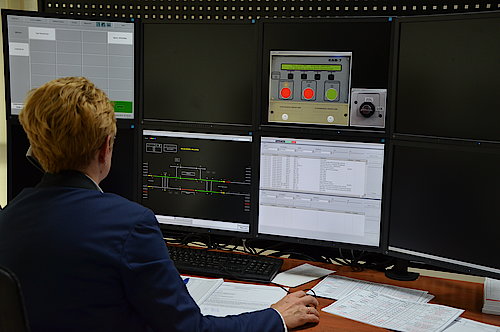 PLK inwestują w profesjonalistów - PKP Polskie Linie Kolejowe S.A.