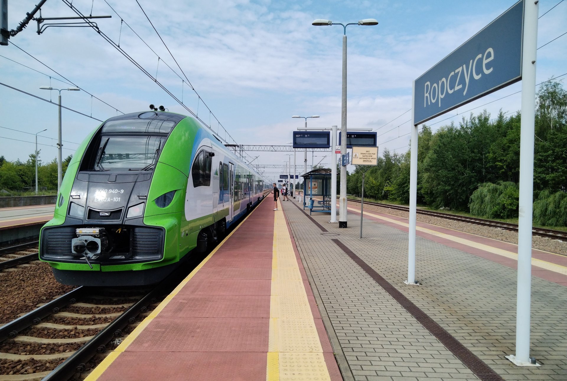 Nowe perony na stacji Ropczyce zwiększą możliwości kolei i ułatwią ...