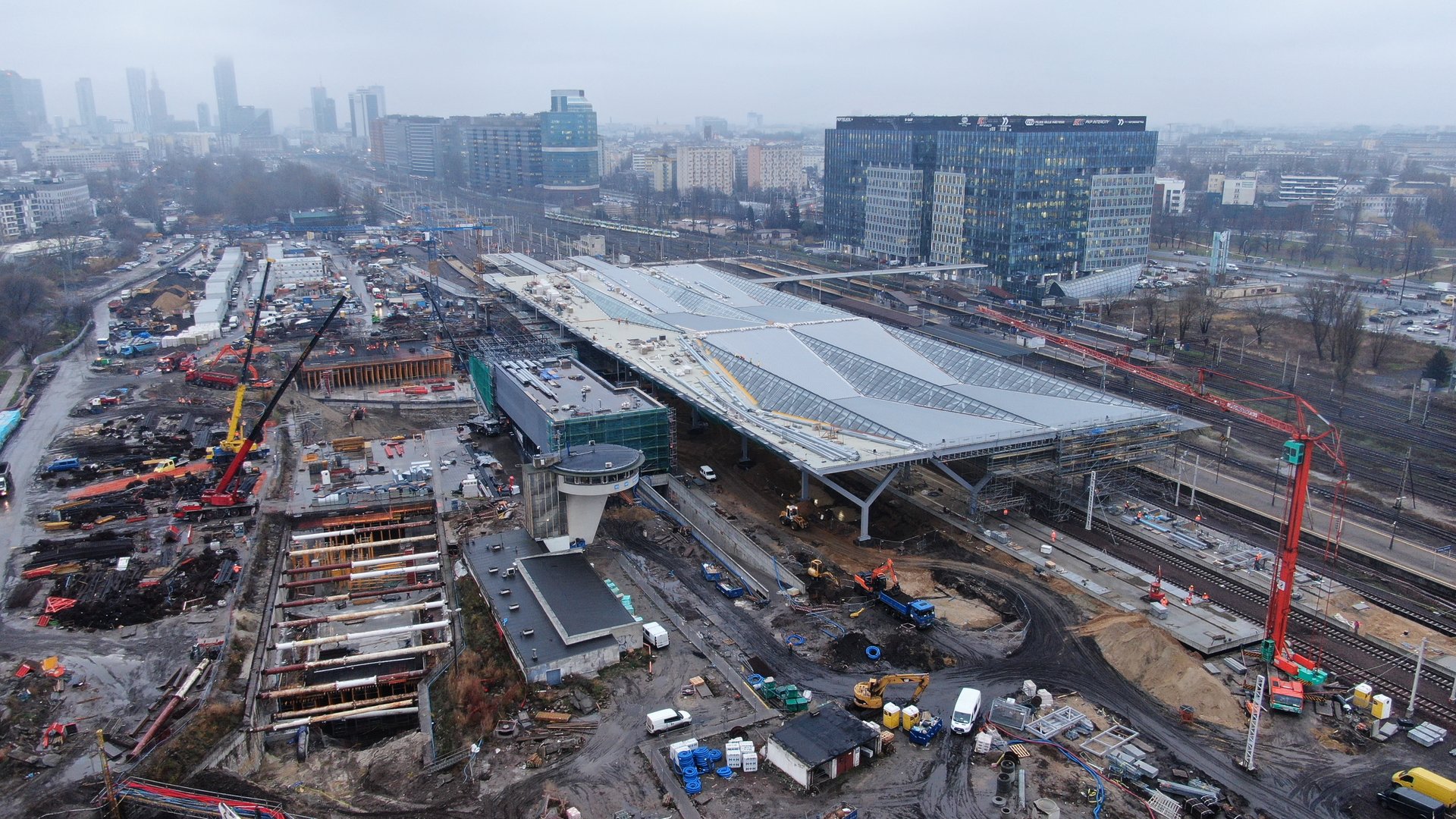 Warszawa Zachodnia montaż nowych urządzeń – zmiany w komunikacji - PKP Polskie Linie Kolejowe S.A.