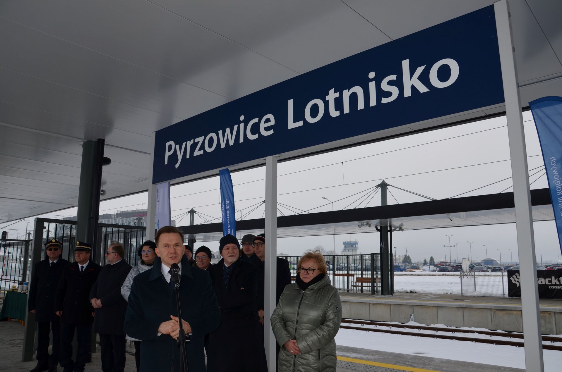 Od niedzieli dojedziemy pociągiem do lotniska w Pyrzowicach - PKP ...